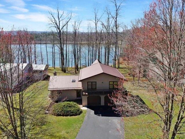 20 Crystal Cove Ct, DuBois, PA 15801