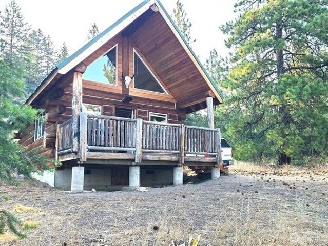 20 Doe Mountain Rd, Tonasket, WA 98855