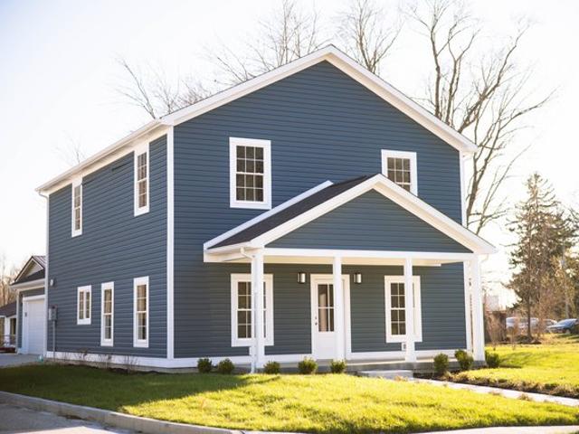 20 E Main St, Markleville, IN 46056