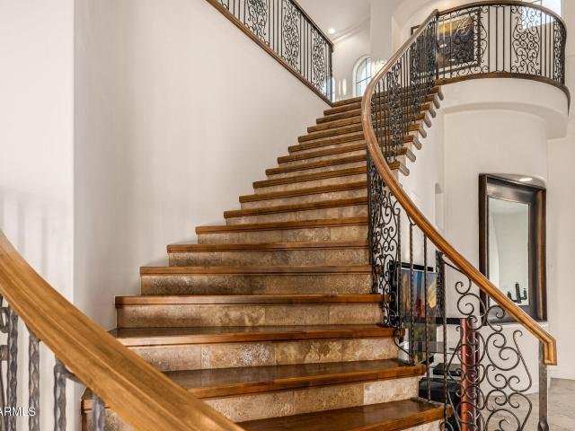 20 E Oakwood Hills Dr, Chandler, AZ 85248 | MLS #6960