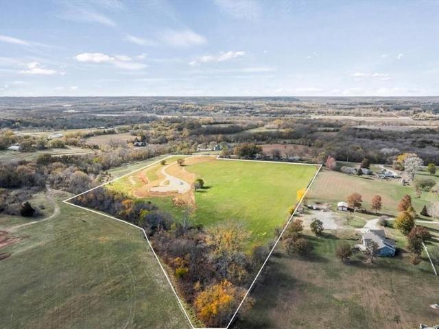 20 E Acres M/l E 1700th Rd, Lawrence, KS 66046 | MLS #2587