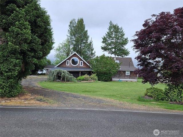 20 E Sunny Sands Rd, Cathlamet, WA 98612