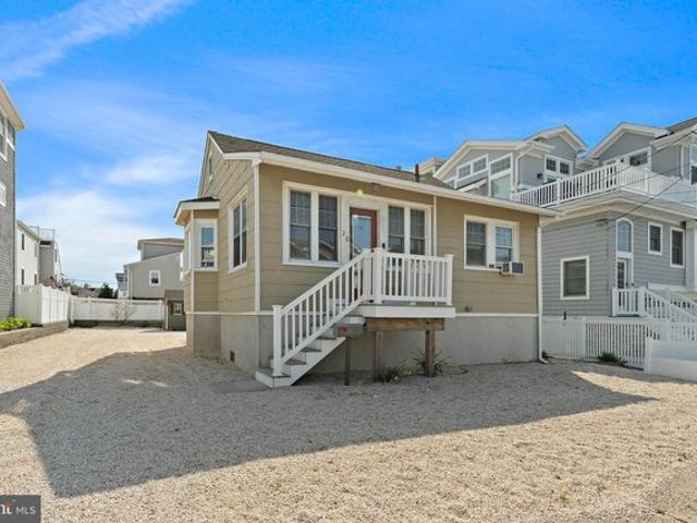 20 E Selfridge Ave, Long Beach Township, NJ 08008