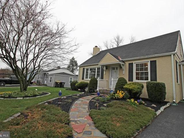 20 E Township Line Rd, Norristown, PA 19401