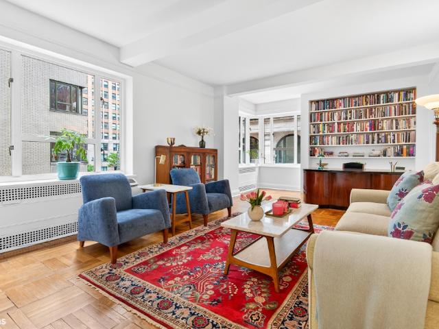 20 East 35th Street, New York, NY