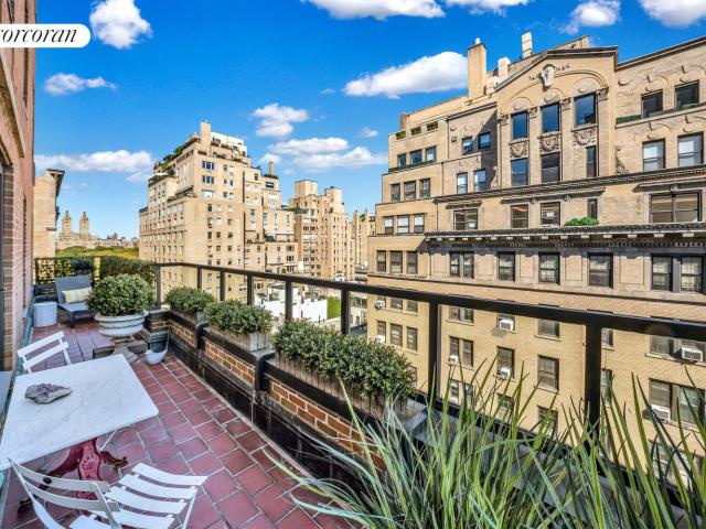 20 East 74th Street, New York, NY