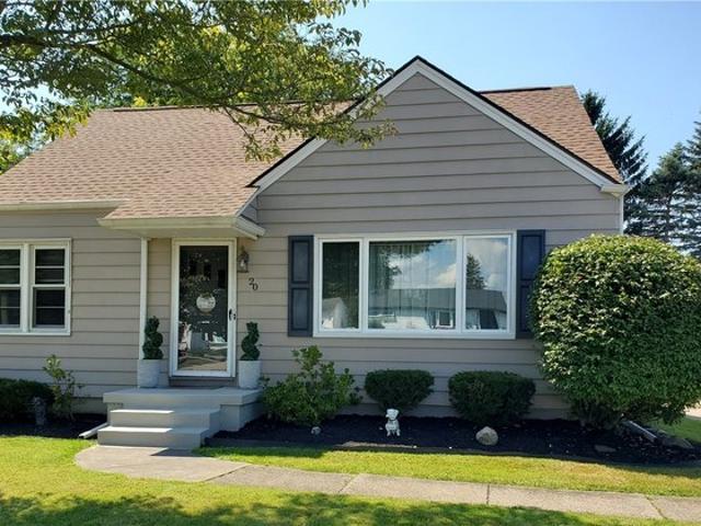 20 Emerald Dr, Buffalo, NY 14224