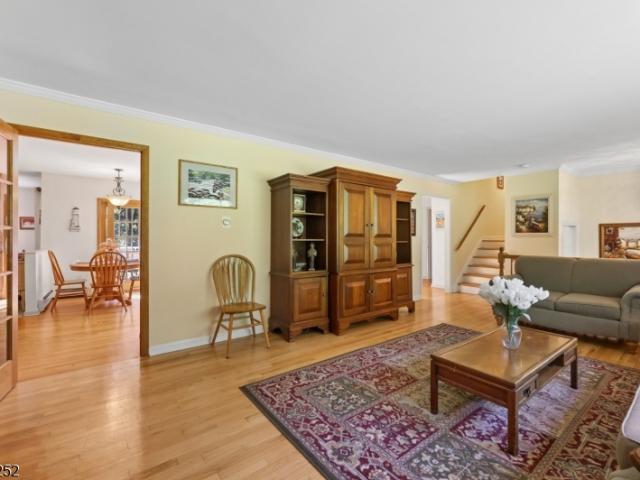 20 Everdale Rd