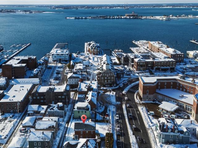 20 Fair St, Newport, RI 02840 | MLS #1403