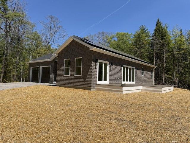 20 Fisher Pond Rd, Woolwich, ME 04579