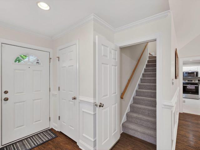 20 Foxhound Court
