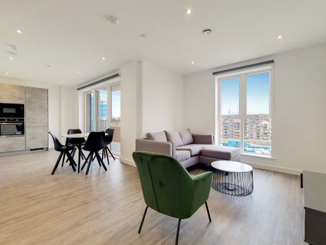 20 Fresh Wharf Road, Barking, Essex IG11, 2 bed flat to rent, £1,925 pcm | PrimeLocation