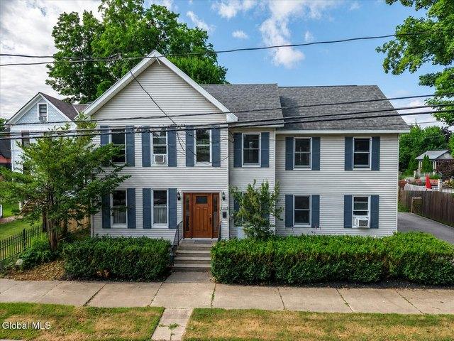 20 George St, Saratoga Springs, NY 12866