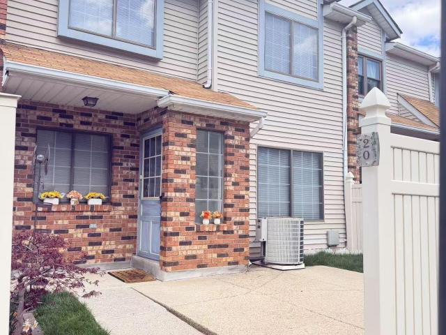 20 Gina Court