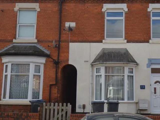 20 Goldsmith Road, Wake Green, B14 7EE, United Kingdom | 3 bed townhouse for rent #132525538 | Rentberry