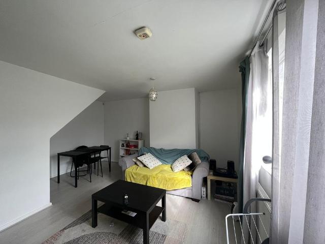 20 Goldswong Terrace, Nottingham, NG3. 2 bed house to rent £1,257 pcm £290 pw