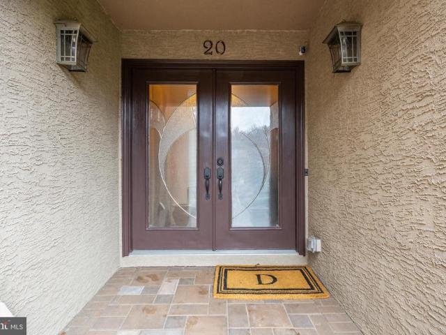 20 Golf View Drive