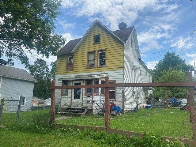 20 Grant St, Union City, PA 16438