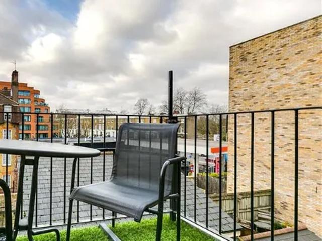 20 Gunter Grove, Lot's Village, London, SW10 0UN, United Kingdom | 2 bed apartment for rent #140397070 | Rentberry