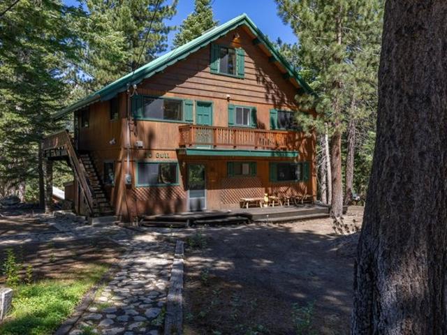 20 Gull St, Mammoth Lakes, CA 93546