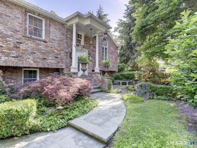20 Hampton Trl, Wallingford, CT 06492