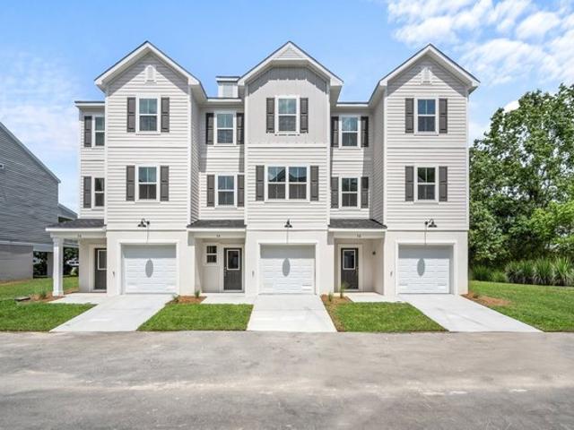 20 Hidden Pointe Dr, Savannah, GA 31419