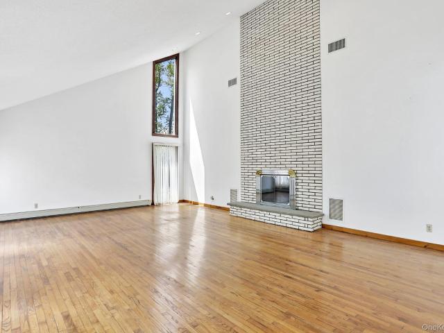 20 High Point Lane