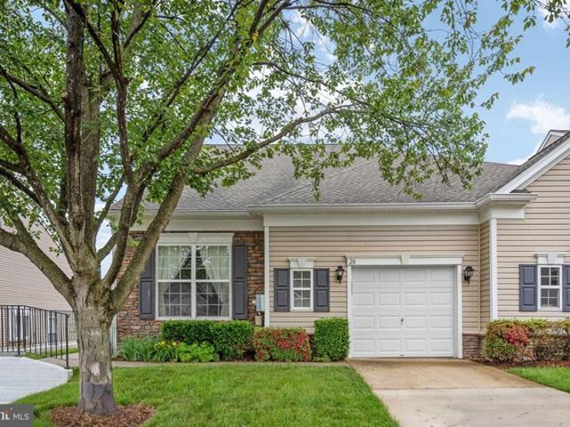 20 Highlander Dr, Fredericksburg, VA 22406