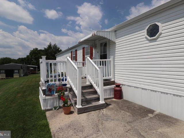 20 Hillside Place