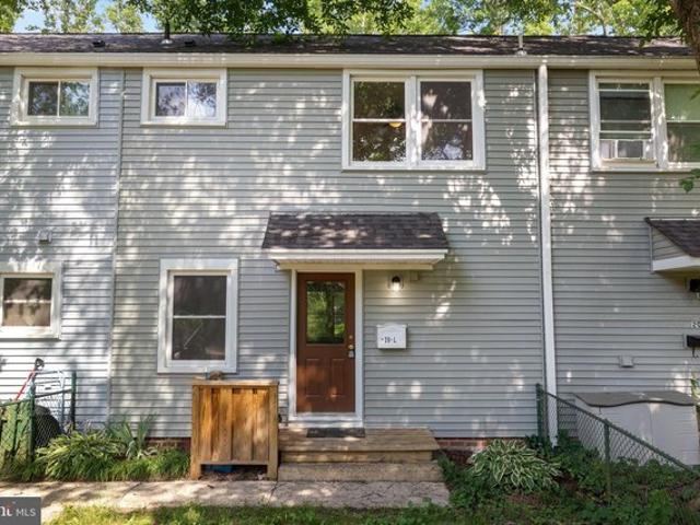 20 Hillside Rd Unit L, Greenbelt, MD 20770