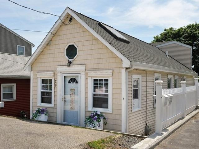 20 Hillside Rd, Hull, MA 02045