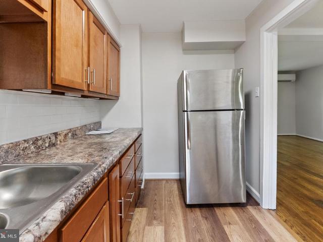 20 Hillside Road # L