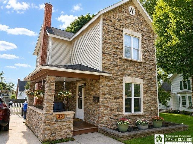 20 Hoag Ave, Akron, NY 14001