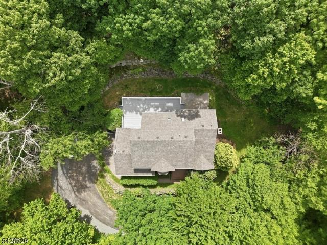 20 Indian Run Rd
