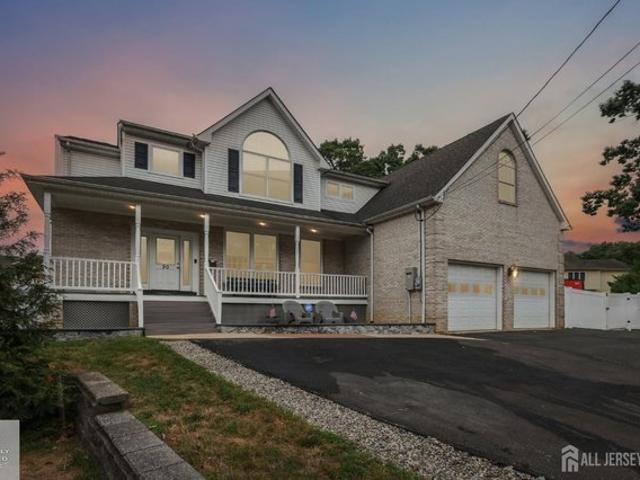 20 Ivy Pl, Monroe, NJ 08831
