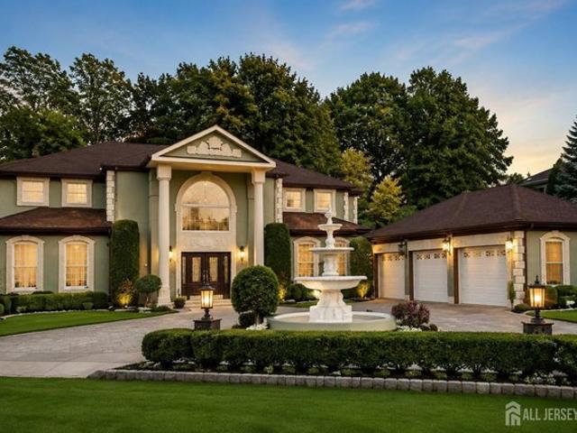 20 Joseph Ct, South Brunswick, NJ 08540