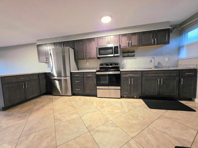 20 Juniper Ln, Unit 16, Westbrook, ME 04092 | MLS #1658 | Compass