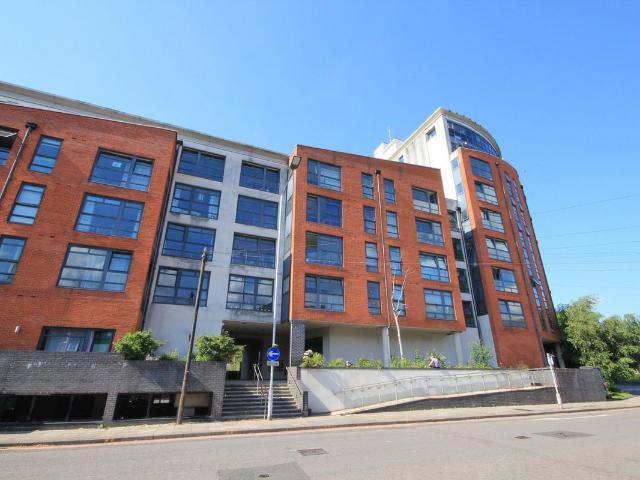 20 Kennet Street, Reading, Berkshire RG1, 2 bed flat to rent, £1,700 pcm | PrimeLocation