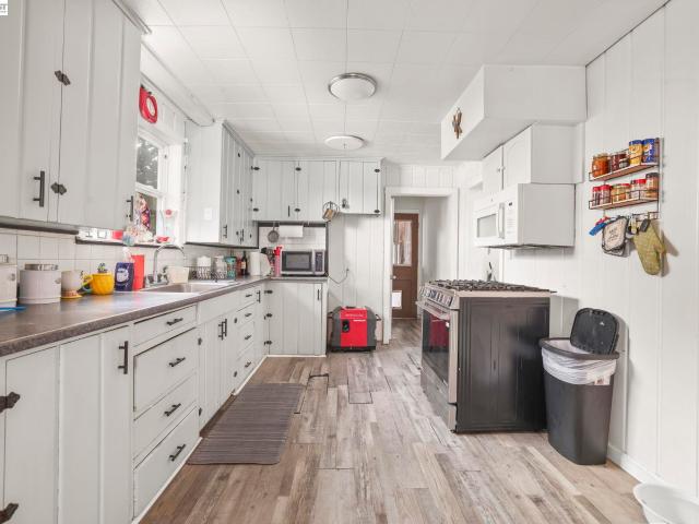 20 Kessler Ln