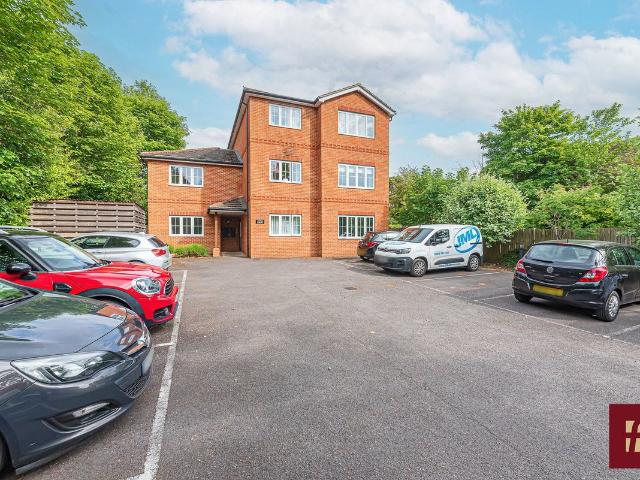 20 Kings Road, Crowthorne, Berkshire RG45, 1 bed flat to rent, £1,250 pcm | PrimeLocation