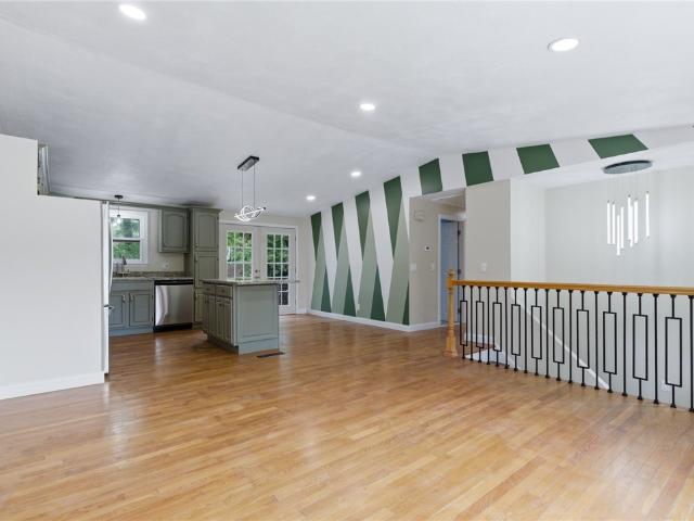 20 Killey Avenue