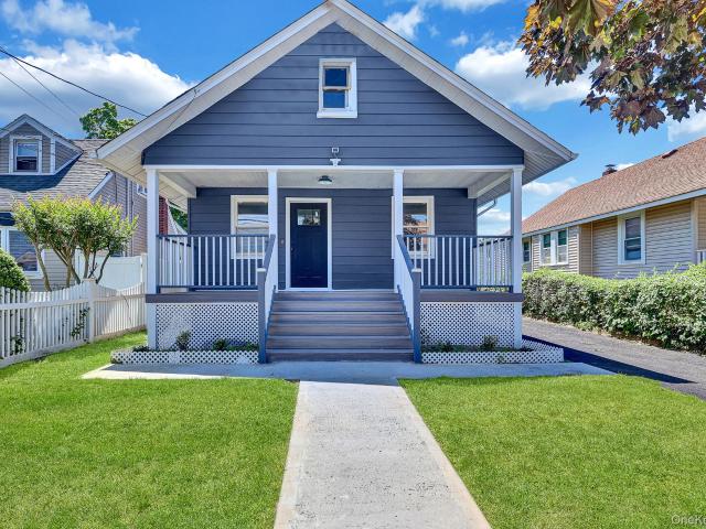 20 Lillian Avenue
