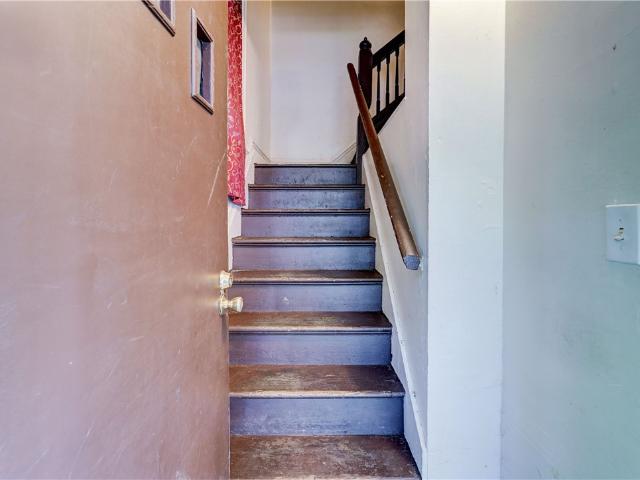 20 Locust Street