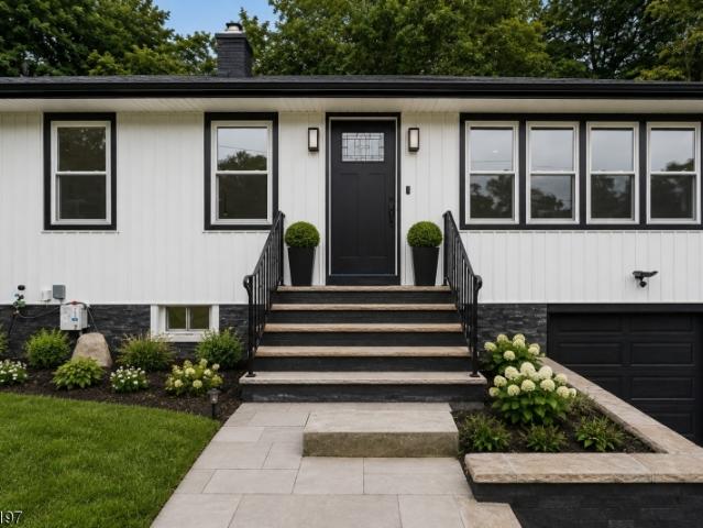 20 Manito Ave