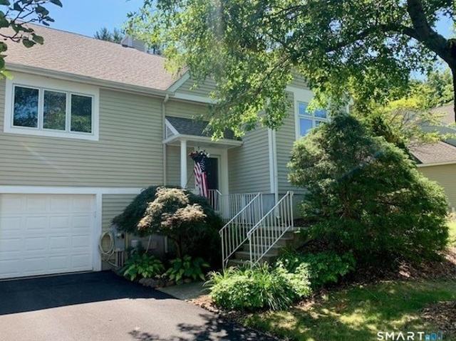 20 Madison Ln Unit 20, Avon, CT 06001