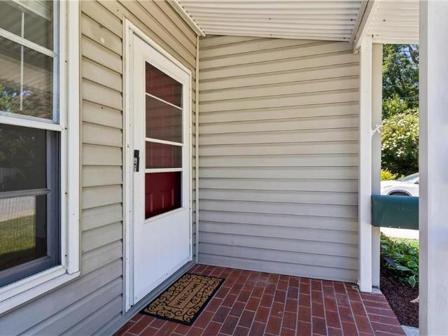 20 Magnolia PL