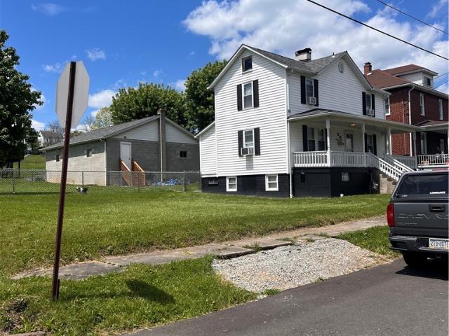 20 Maple Street
