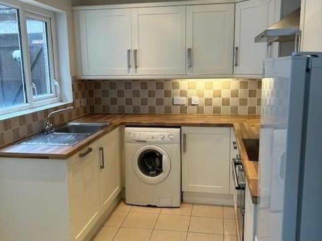 20 Maryville Avenue, Lisburn Road, Belfast, BT9 7HE