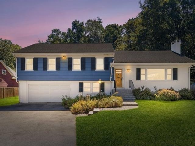 20 Marrett Rd, Lexington, MA 02421