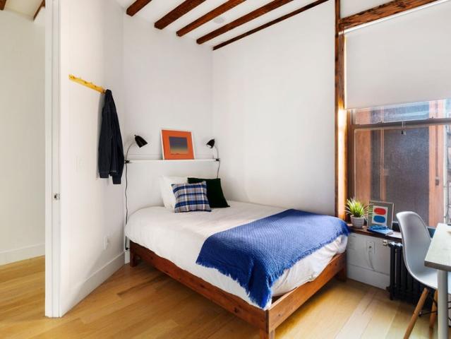 20 min from midtown apt w/ on site laundry
